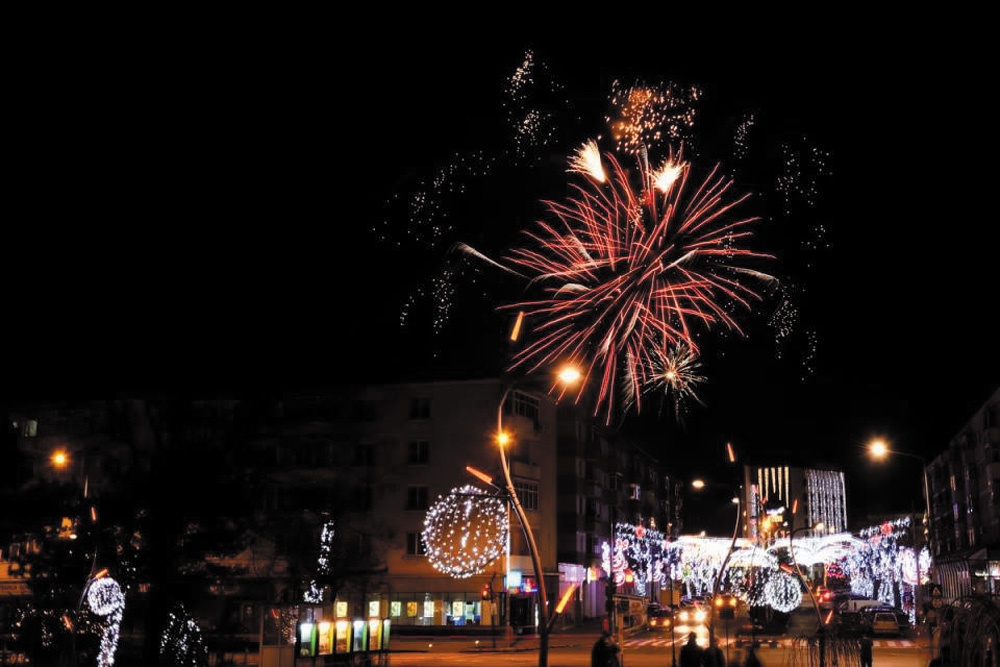 Tulcenii sunt aşteptaţi în Piaţa Civică la Revelion 2020 - Ziarul Delta ...