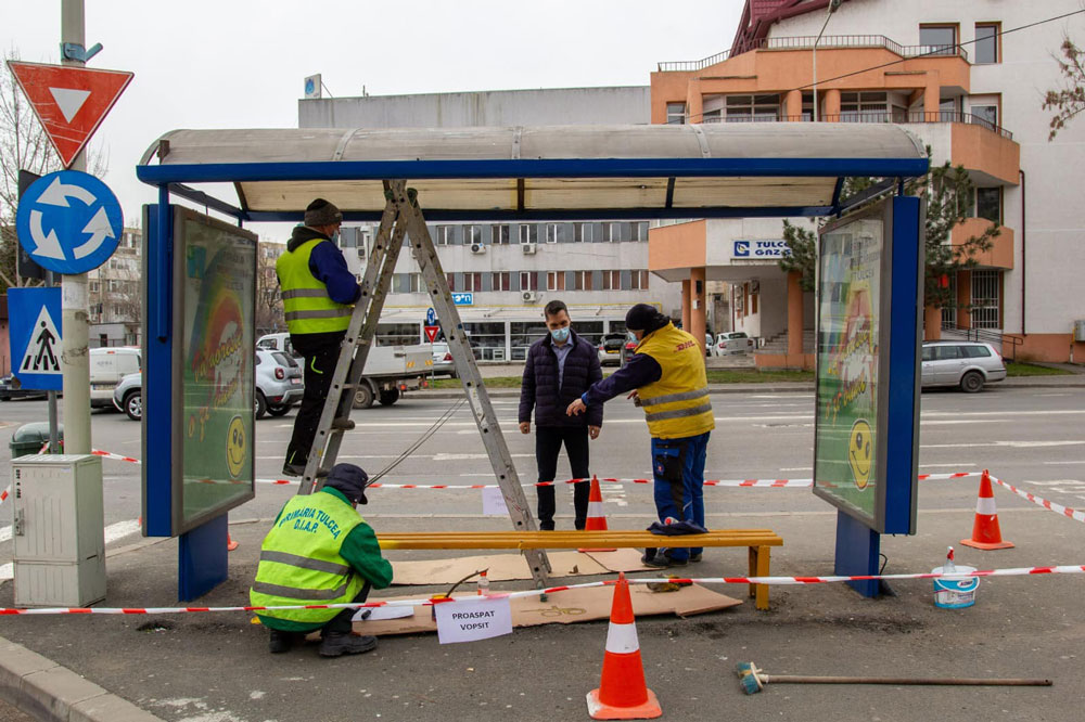 Primăria Tulcea a început reabilitarea staţiilor de autobuz - Ziarul ...